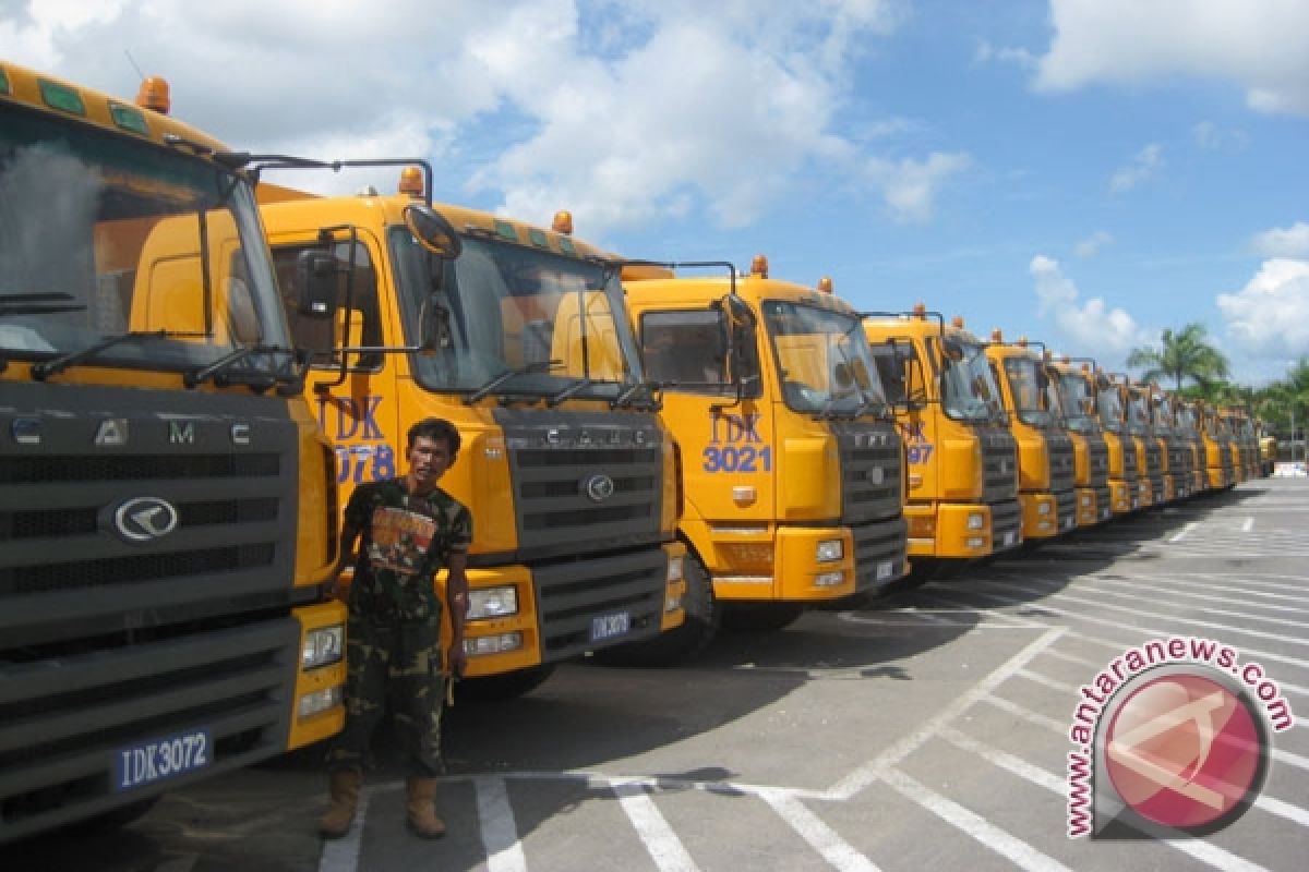 Gubernur Sultra Resmikan Operasional Kendaraan PT Ifishdeco - ANTARA ...