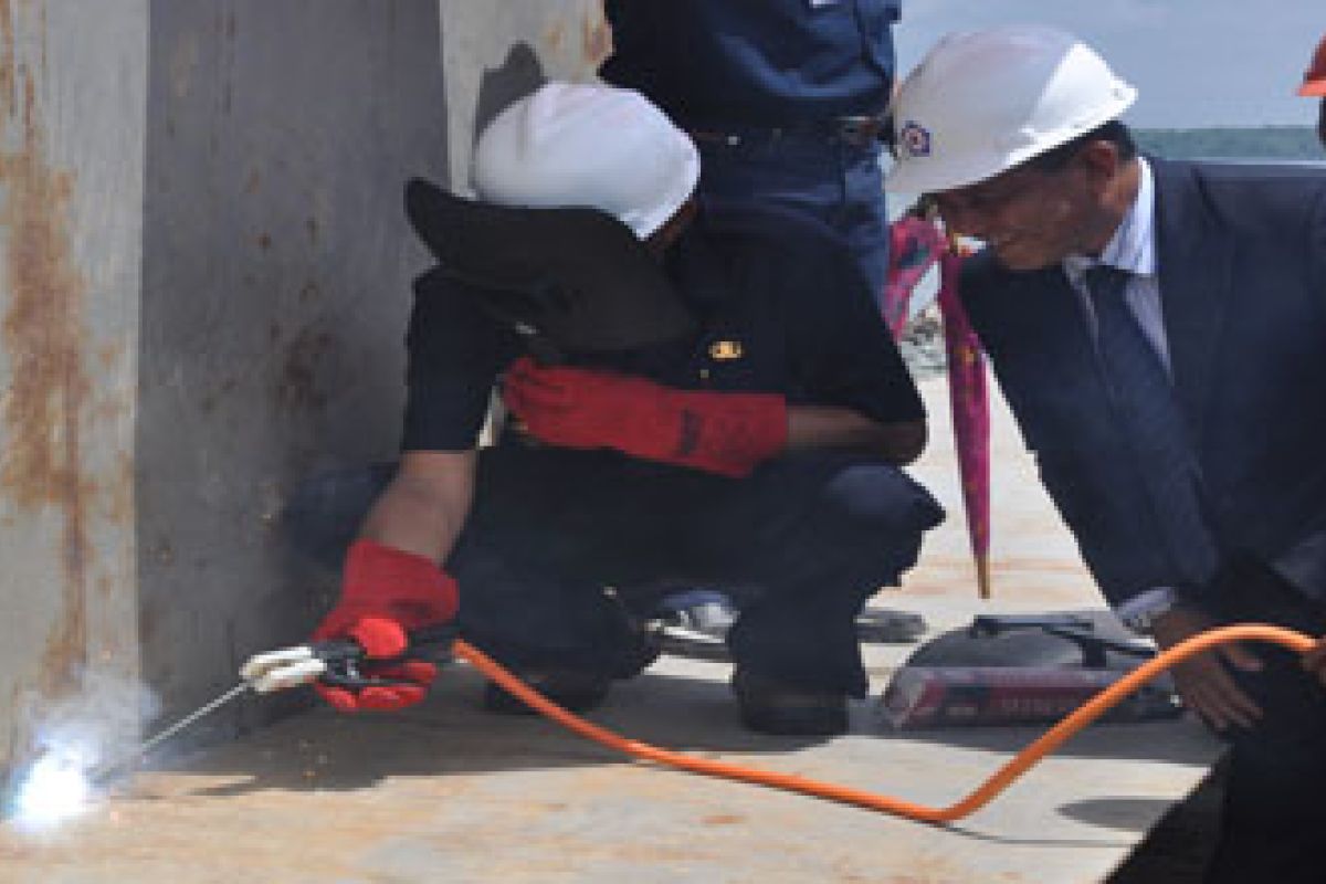 GALANGAN KAPAL - ANTARA News Kalimantan Selatan