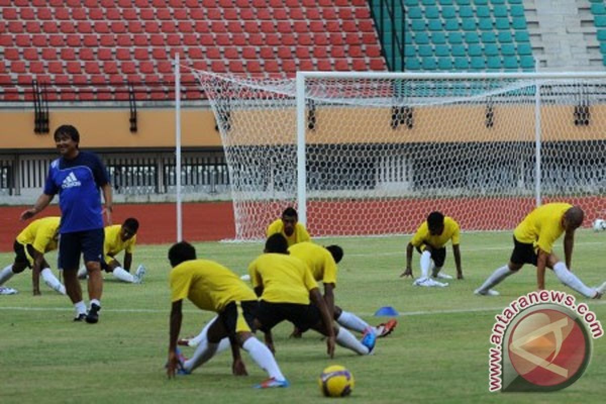 Latihan Timnas Timor Leste - ANTARA News