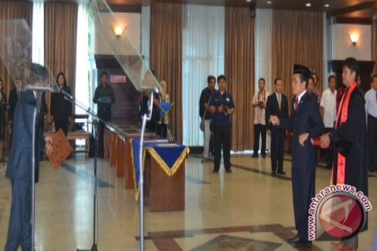 Gories Mere Lantik Kepala BNP Kaltim - ANTARA News Kalimantan Timur