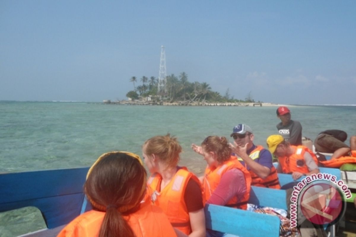 Pulau Karang Jamuang jadi objek wisata bahari - ANTARA News Bengkulu