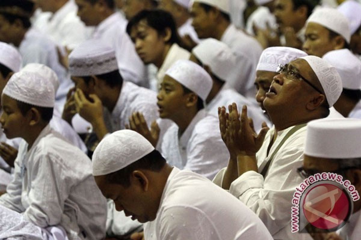 Indonesia Berdzikir - ANTARA News