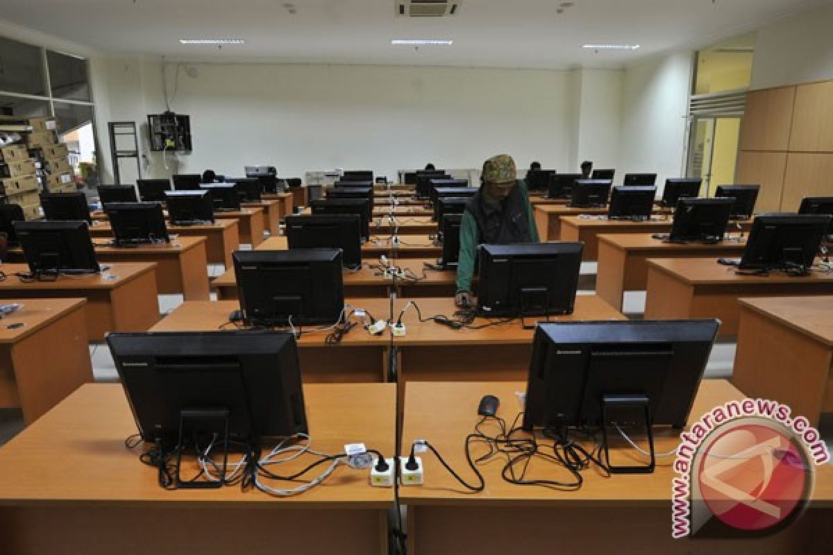 Media Center Stadion Riau - ANTARA News