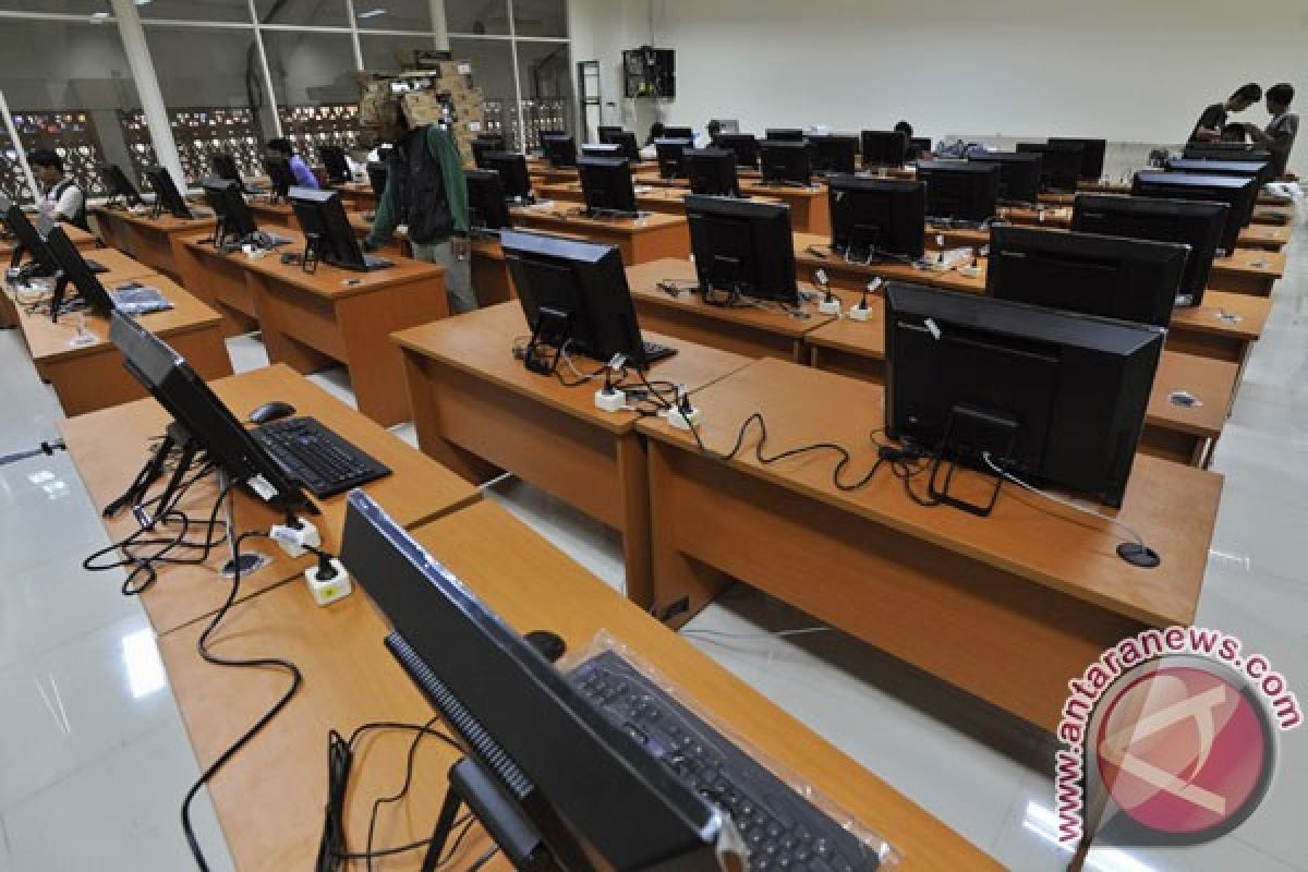 Media Center Stadion Riau - ANTARA News