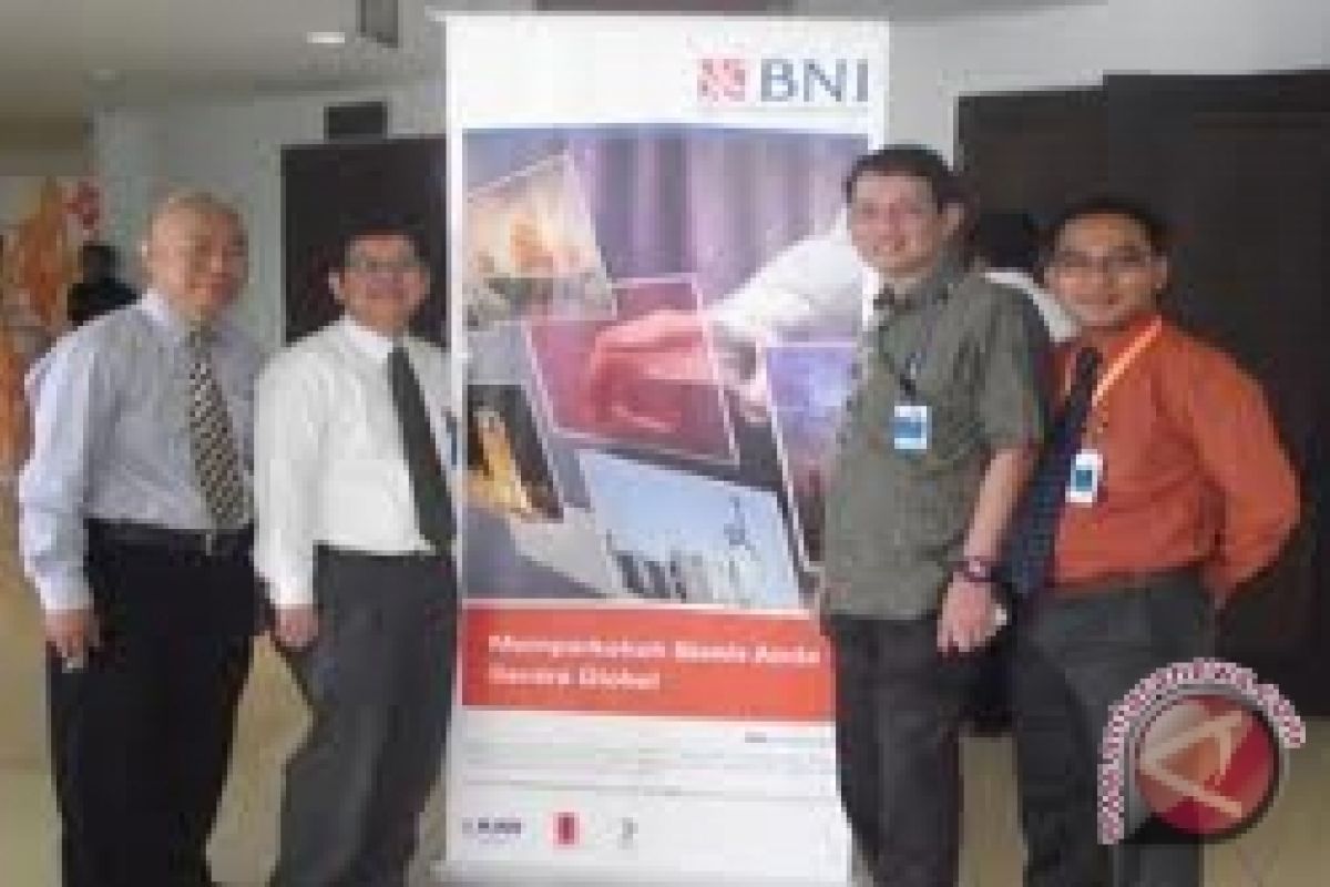 BNI perkuat layanan buka ATM BNI Gallery Mantos - ANTARA News Sulawesi ...