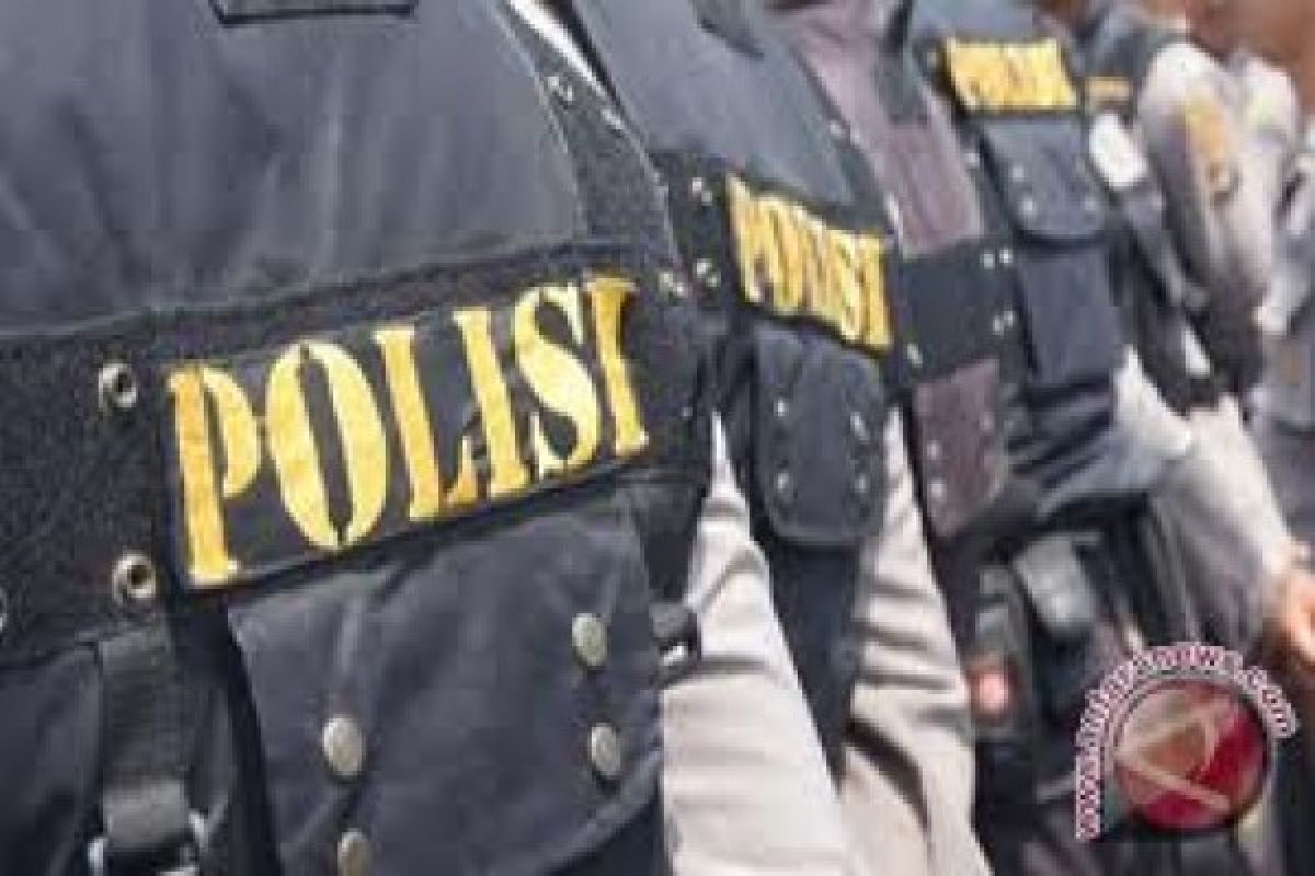 32 Oknum Polisi di Aceh Dipecat - ANTARA Sumbar