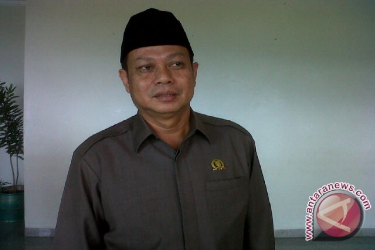 DPRD Babel: jangan pasang baliho sembarangan - ANTARA News Bangka Belitung DPRD Babel: jangan pasang baliho sembarangan - ANTARA News Bangka Belitung