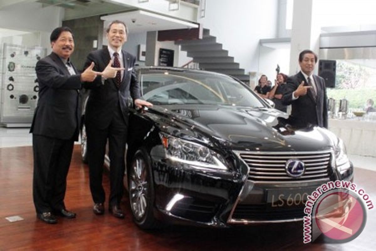 Peluncuran Lexus LS600HL - ANTARA News