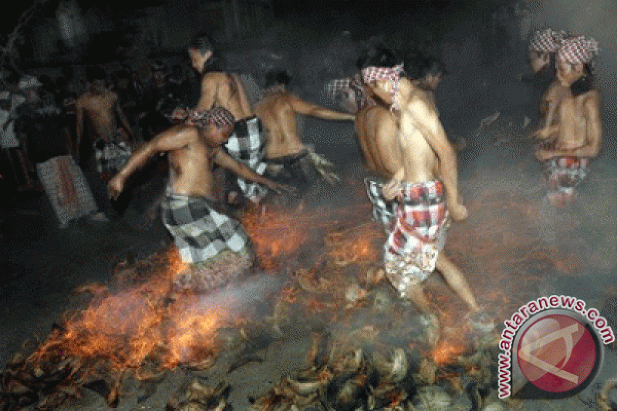 Perang api - ANTARA News