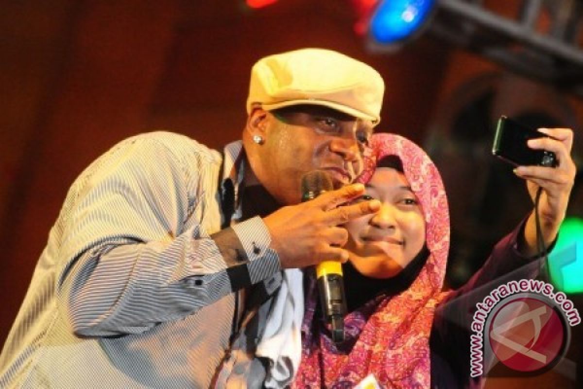 Keith Martin di Untan - ANTARA News Kalimantan Barat