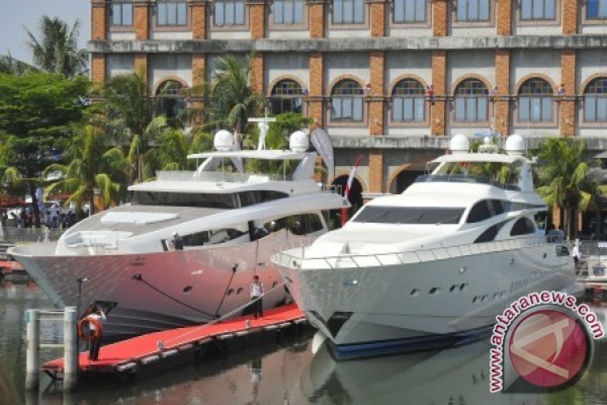 Pameran Kapal Pesiar 'Yacht' di Sunda Kelapa - ANTARA News Kalimantan Barat
