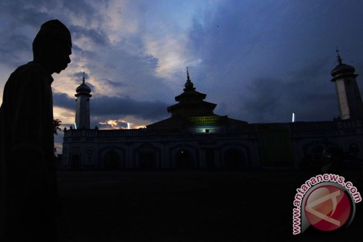 Masjid Bersejarah Ganting Padang - ANTARA News