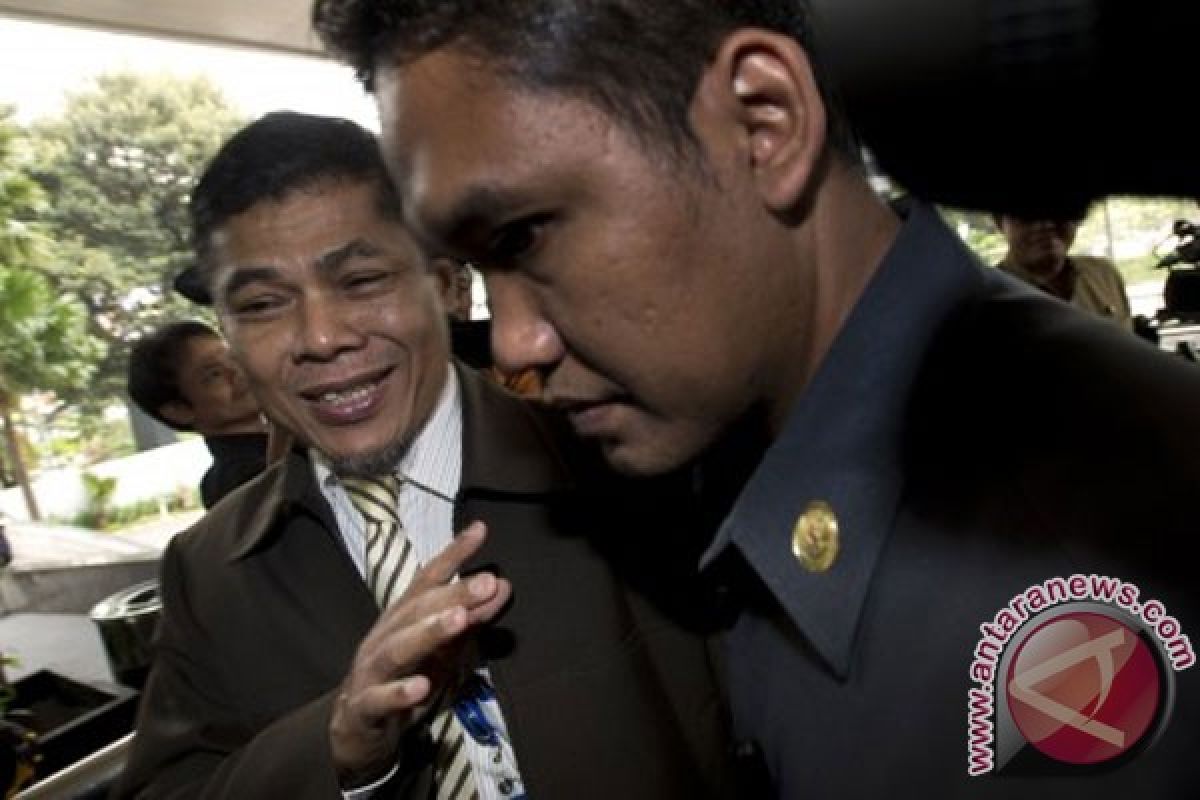 Laporan Tambahan PPATK - ANTARA News Laporan Tambahan PPATK - ANTARA News