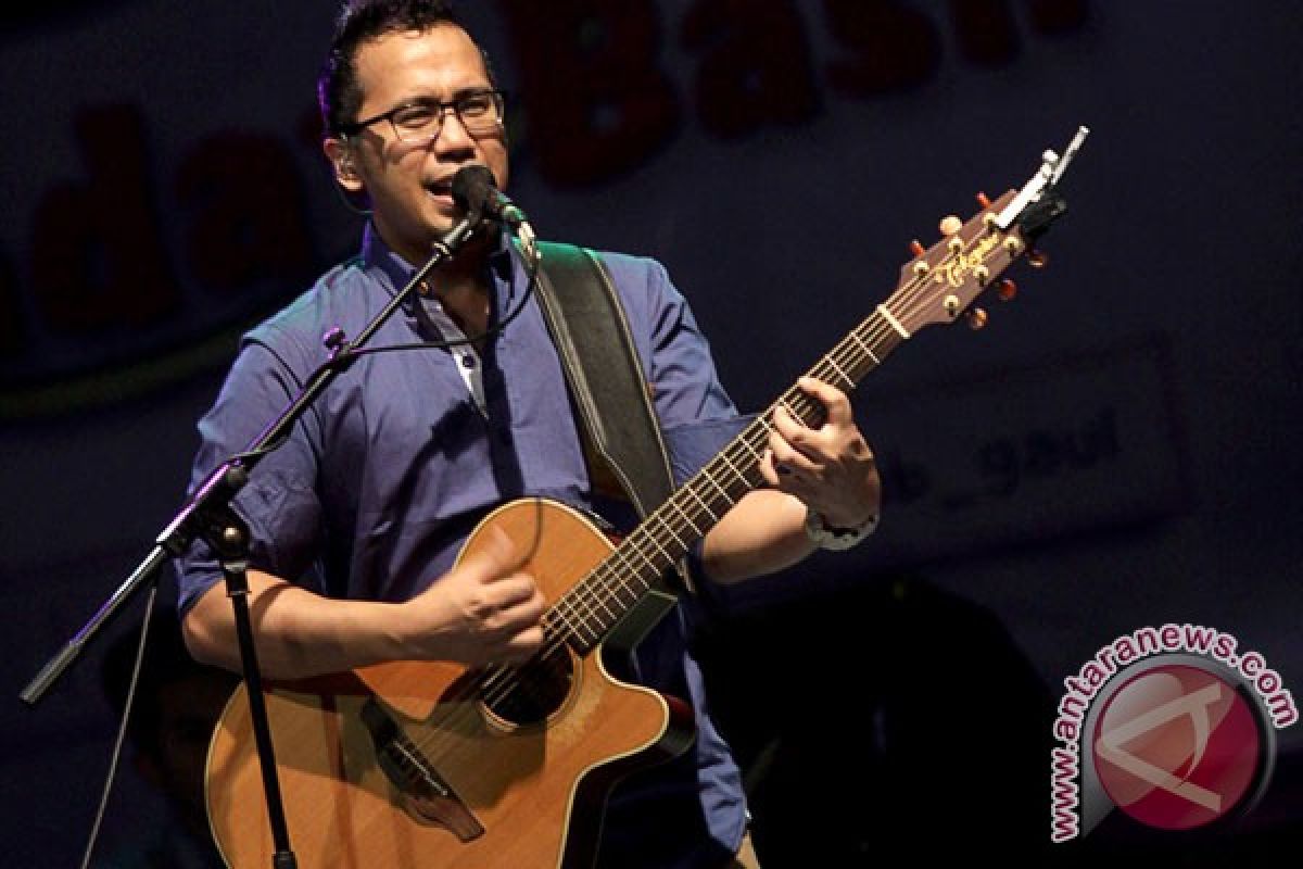 Aksi Adera - ANTARA News