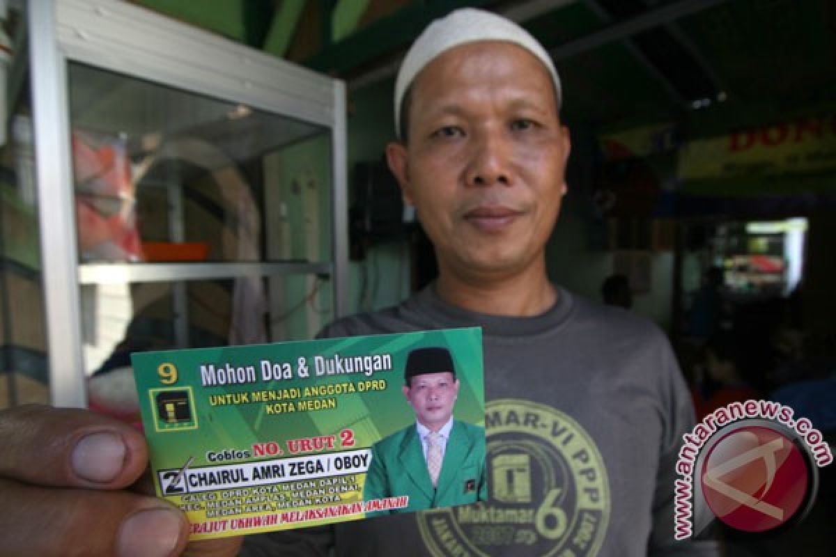 Pedagang Bakso Jadi Caleg - ANTARA News