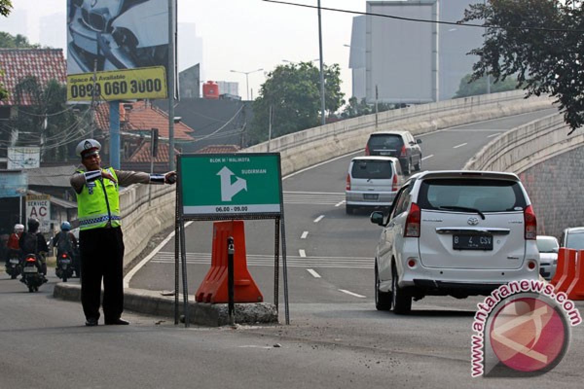 Sistem Satu Arah JLNT Antasari - ANTARA News