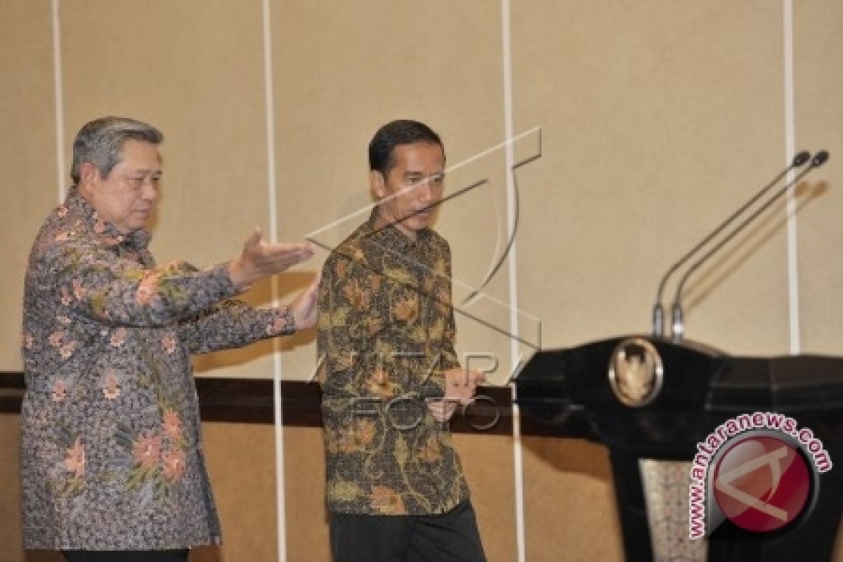 Pertemuan SBY-Jokowi Buka Lembaran Baru Politik Nasional - ANTARA News ...
