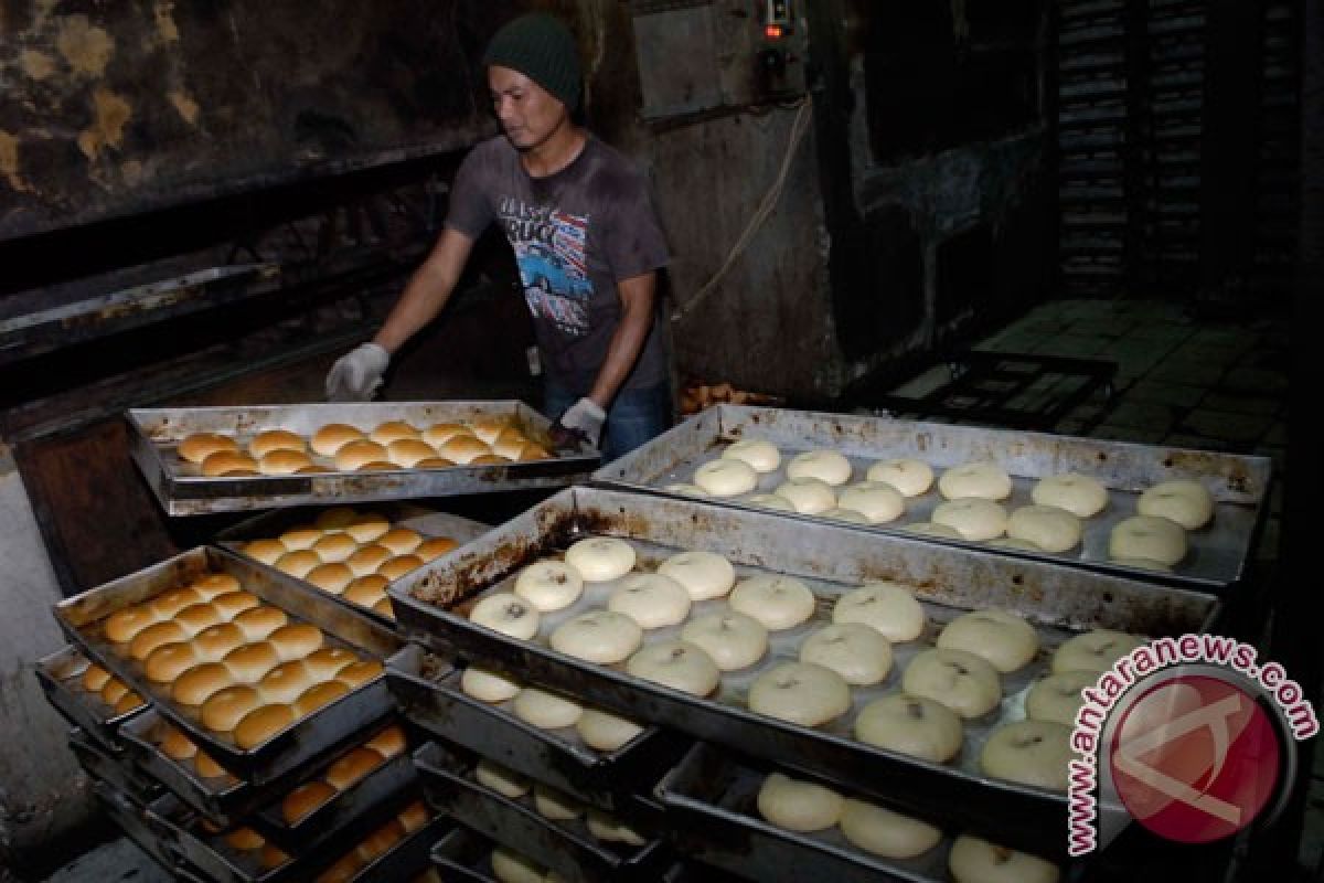 Turunkan Jumlah Produksi Roti - ANTARA News