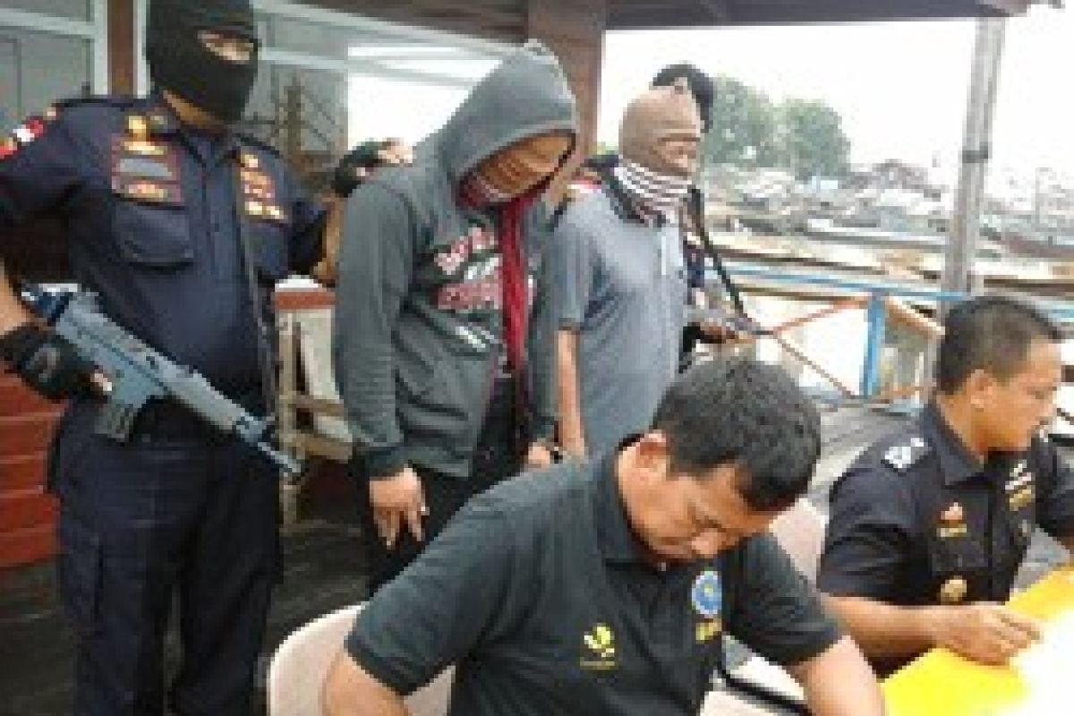 BC Kepri Gagalkan Penyelundupan Setengah Kilogram Sabu - ANTARA News ...