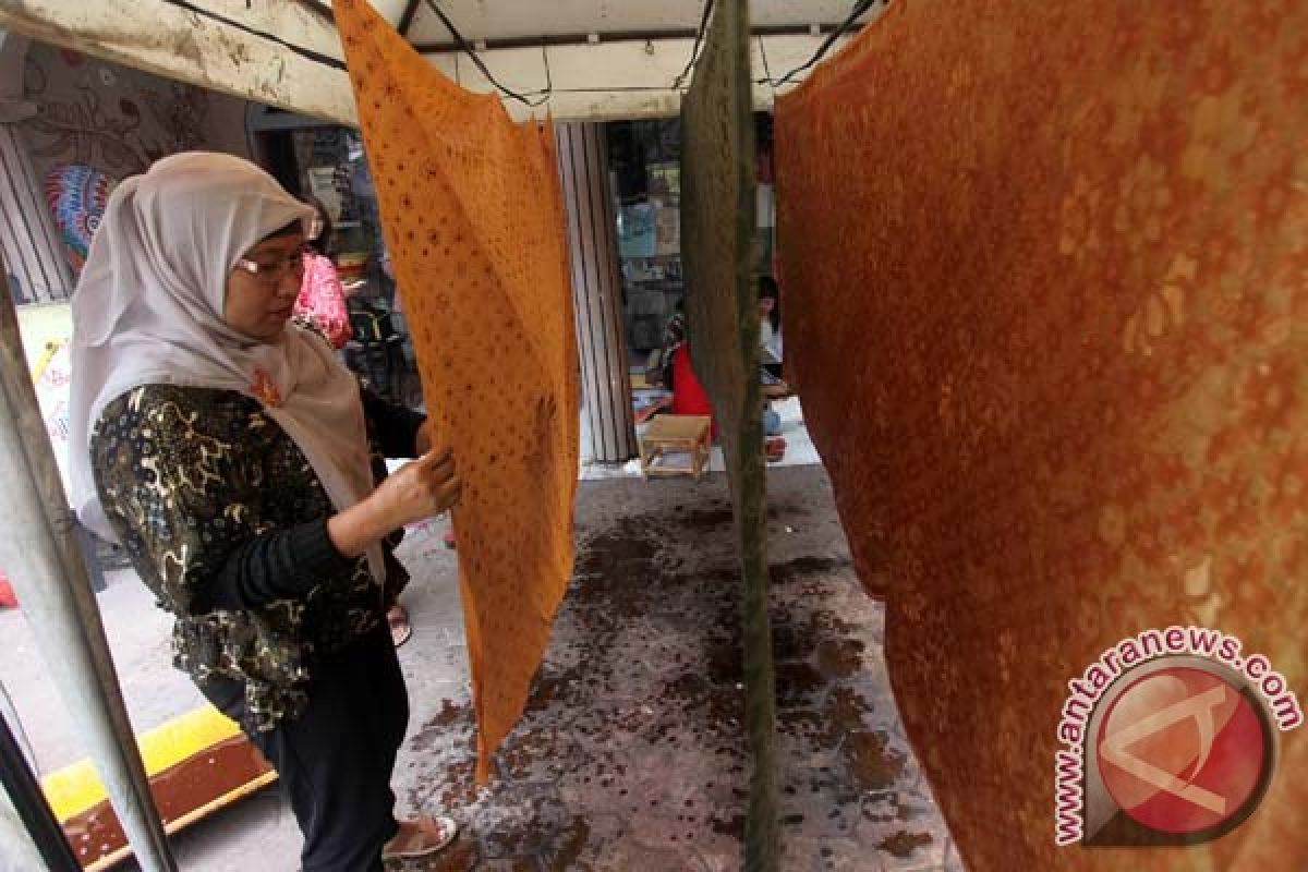 Motif batik ini terinspirasi nasi pecel - ANTARA News