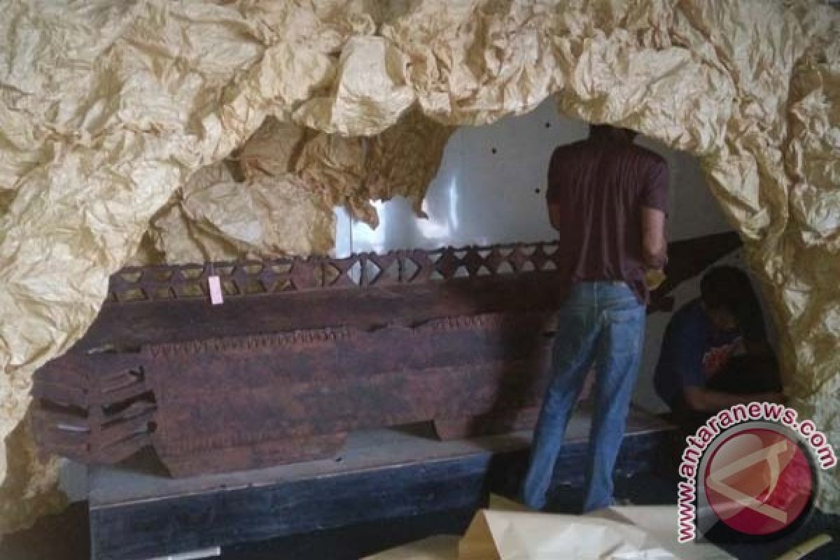 Peti Mayat Berusia 400 Tahun Dipamerkan KFM - ANTARA News Sulawesi ...