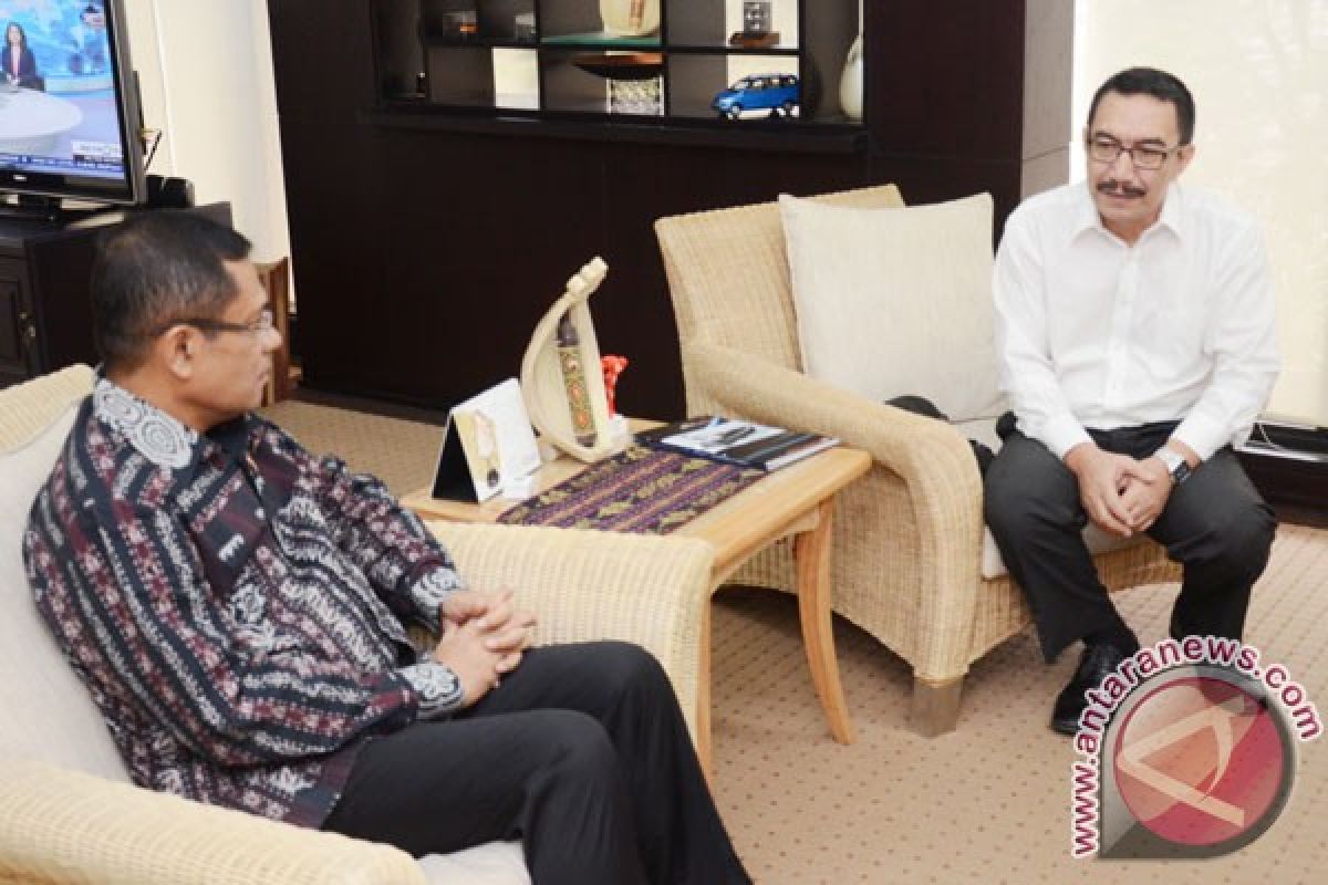 Menteri Perindustrian Menerima Direksi PT Floaton Bahari Indonesia ...