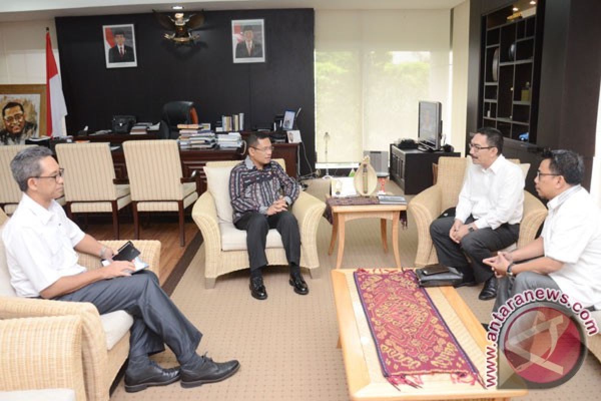 Menteri Perindustrian Menerima Direksi PT Floaton Bahari Indonesia ...