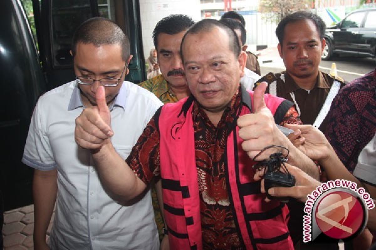 KPK Periksa La Nyalla di Kejaksaan Agung - ANTARA News Bangka Belitung