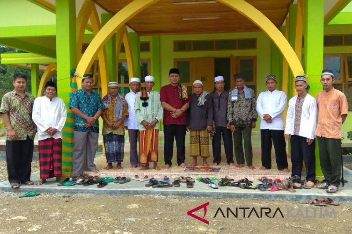 Masjid Darul Khair bantuan dari CSR Kideco Diresmikan - ANTARA News ...