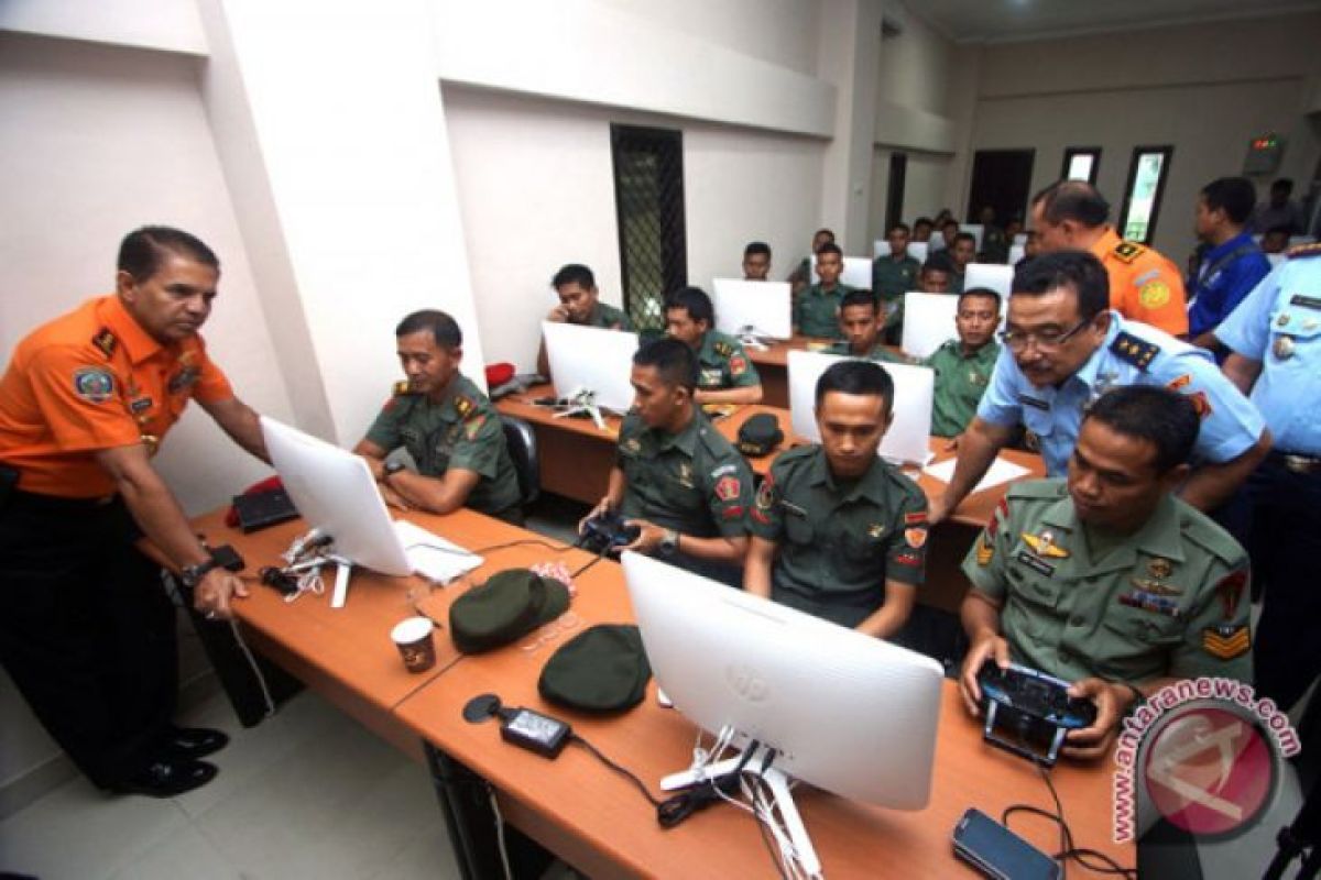 Pendidikan calon pilot drone - ANTARA News Bangka Belitung