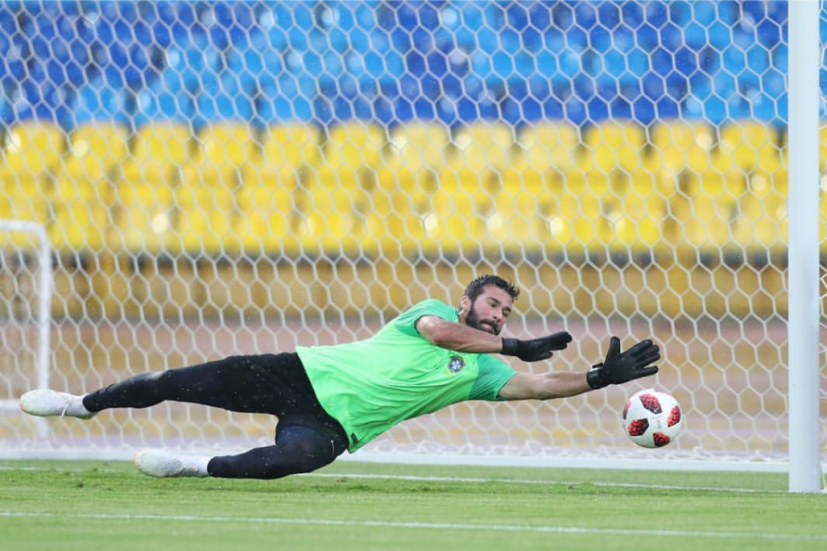 Liverpool rekrut kiper termahal Alisson - ANTARA News