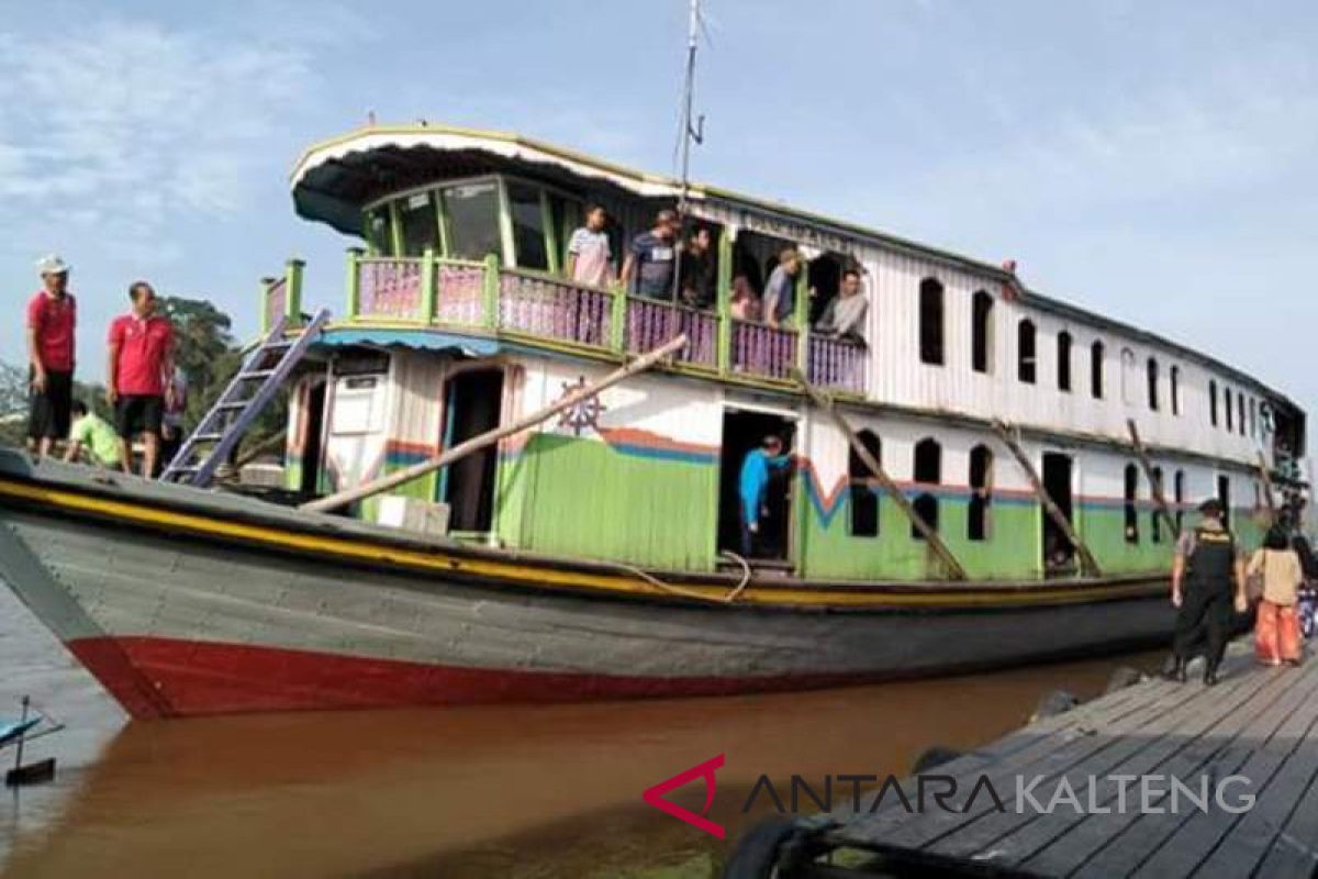 Sempat surut, Sungai Barito sudah bisa dilayari kapal - ANTARA News ... Sempat surut, Sungai Barito sudah bisa dilayari kapal - ANTARA News ...