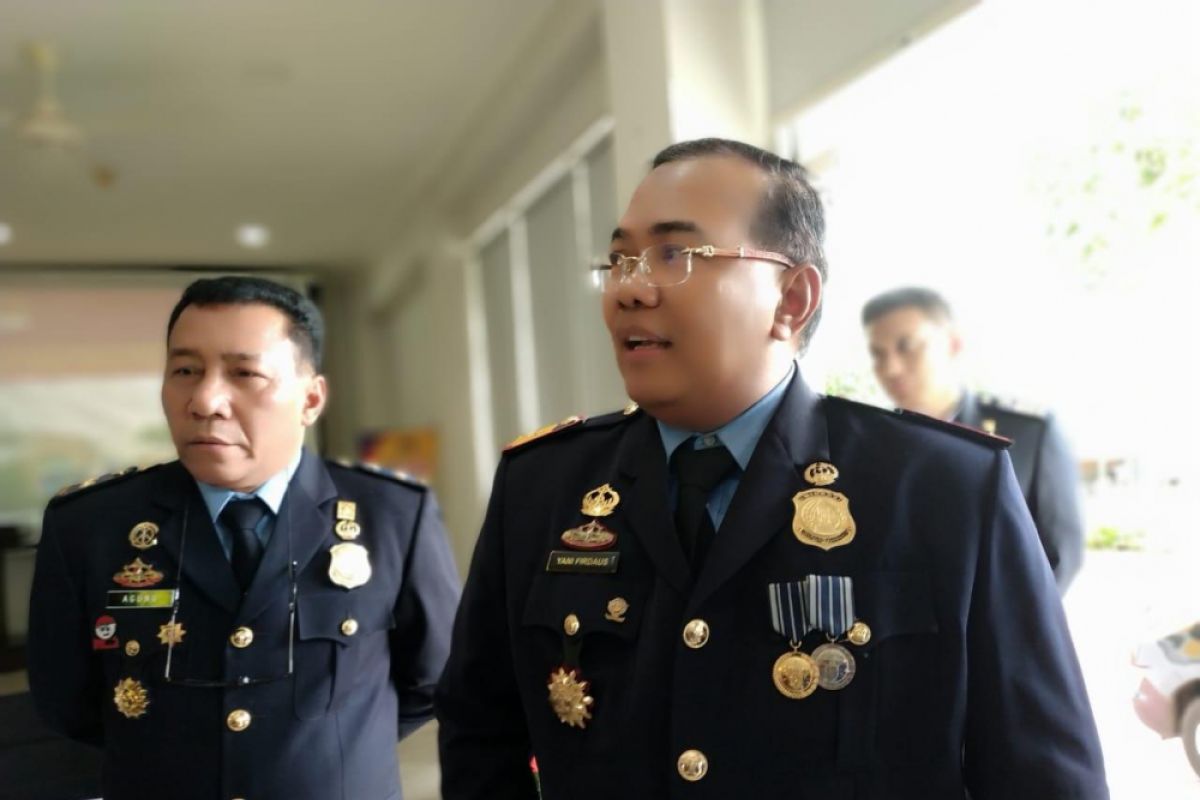 Rudenim Tanjungpinang tampung 149 WNA 13 negara - ANTARA News Kepulauan ...