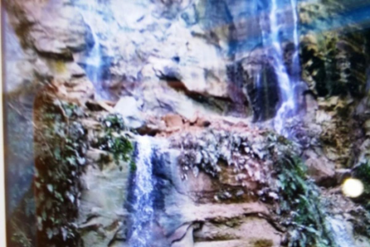 Air terjun Sawai potensal jadi wisata unggulan Papua - ANTARA News Papua