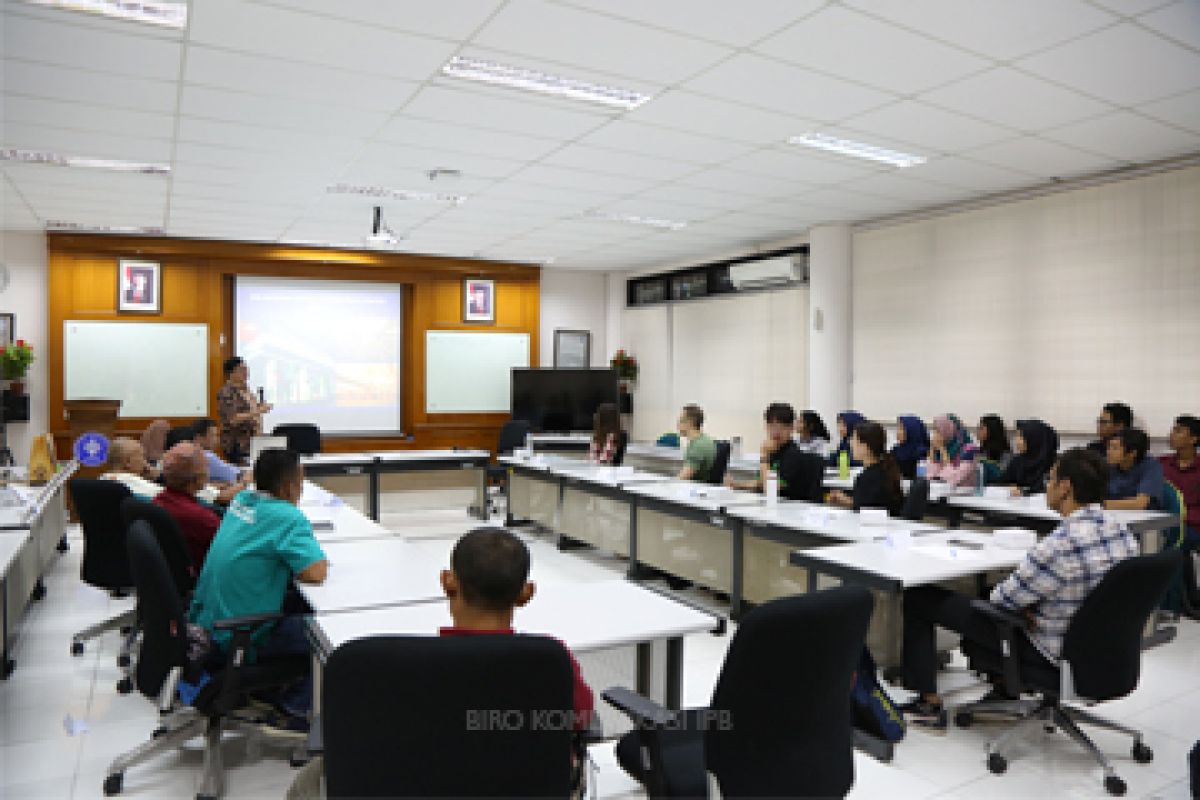 Kolaborasi ESL-IPB dan AIESEC gelar "summer course" - ANTARA News