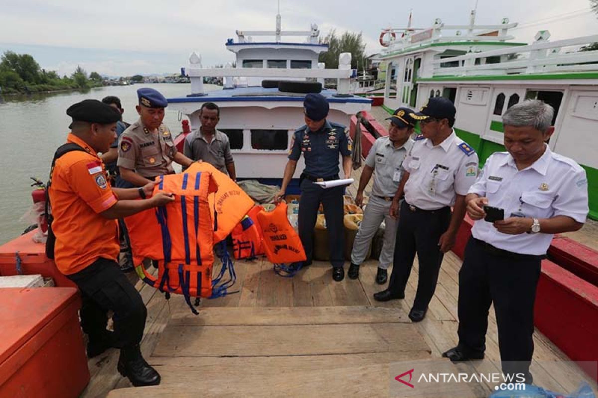 Inspeksi keselamatan angkutan pelayaran rakyat - ANTARA News Aceh