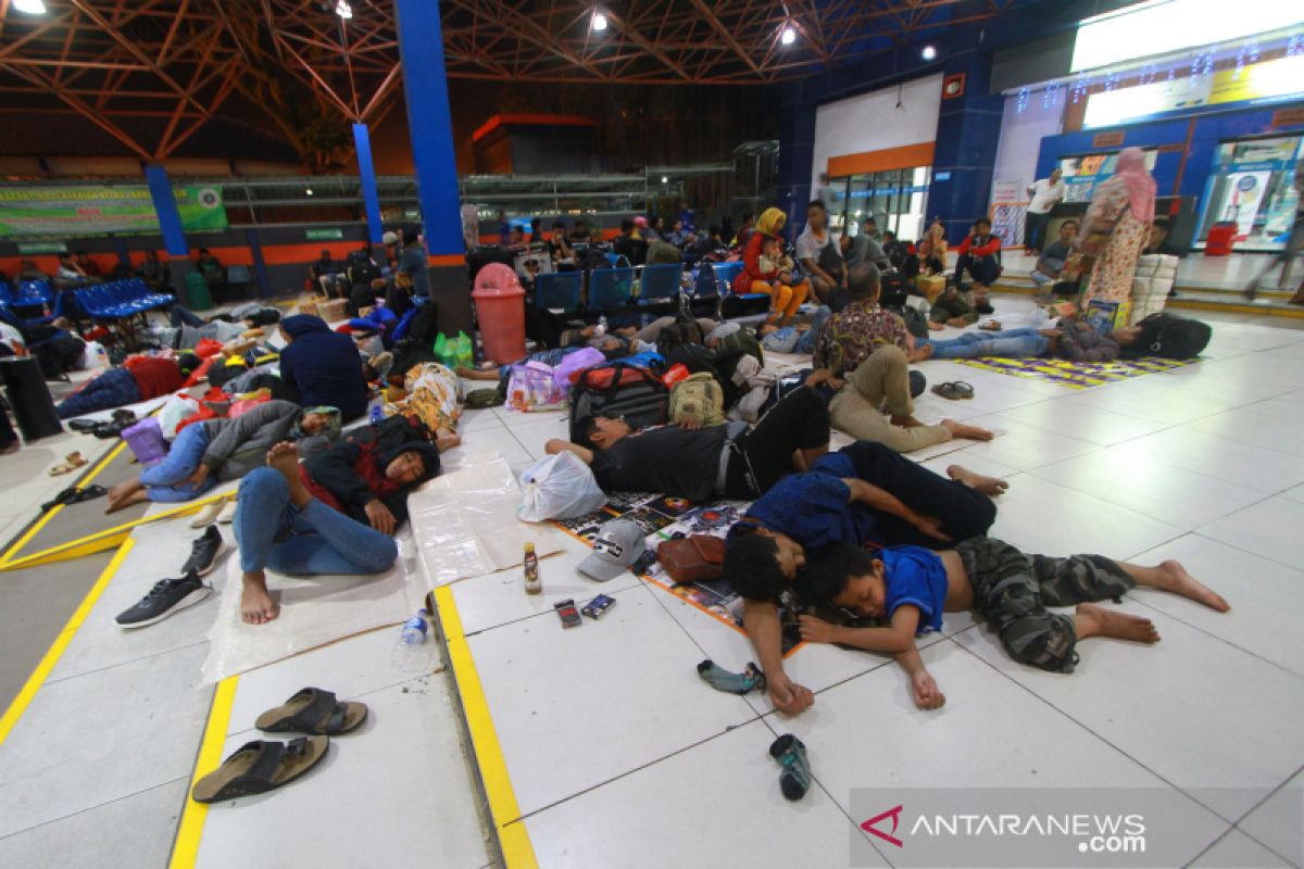Suasana Terminal Penumpang Bandarmasih - ANTARA News Kalimantan Selatan