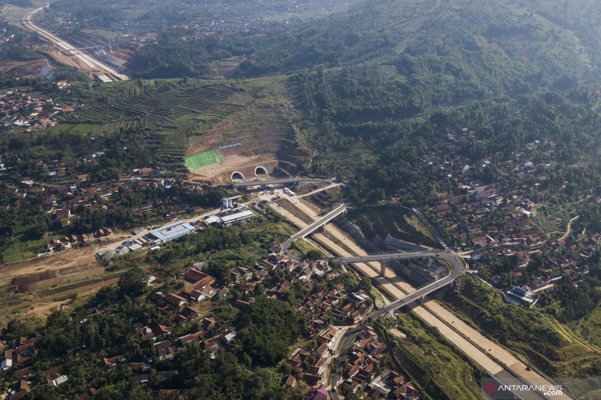 Jalur alternatif mudik tol Cisumdawu - ANTARA News