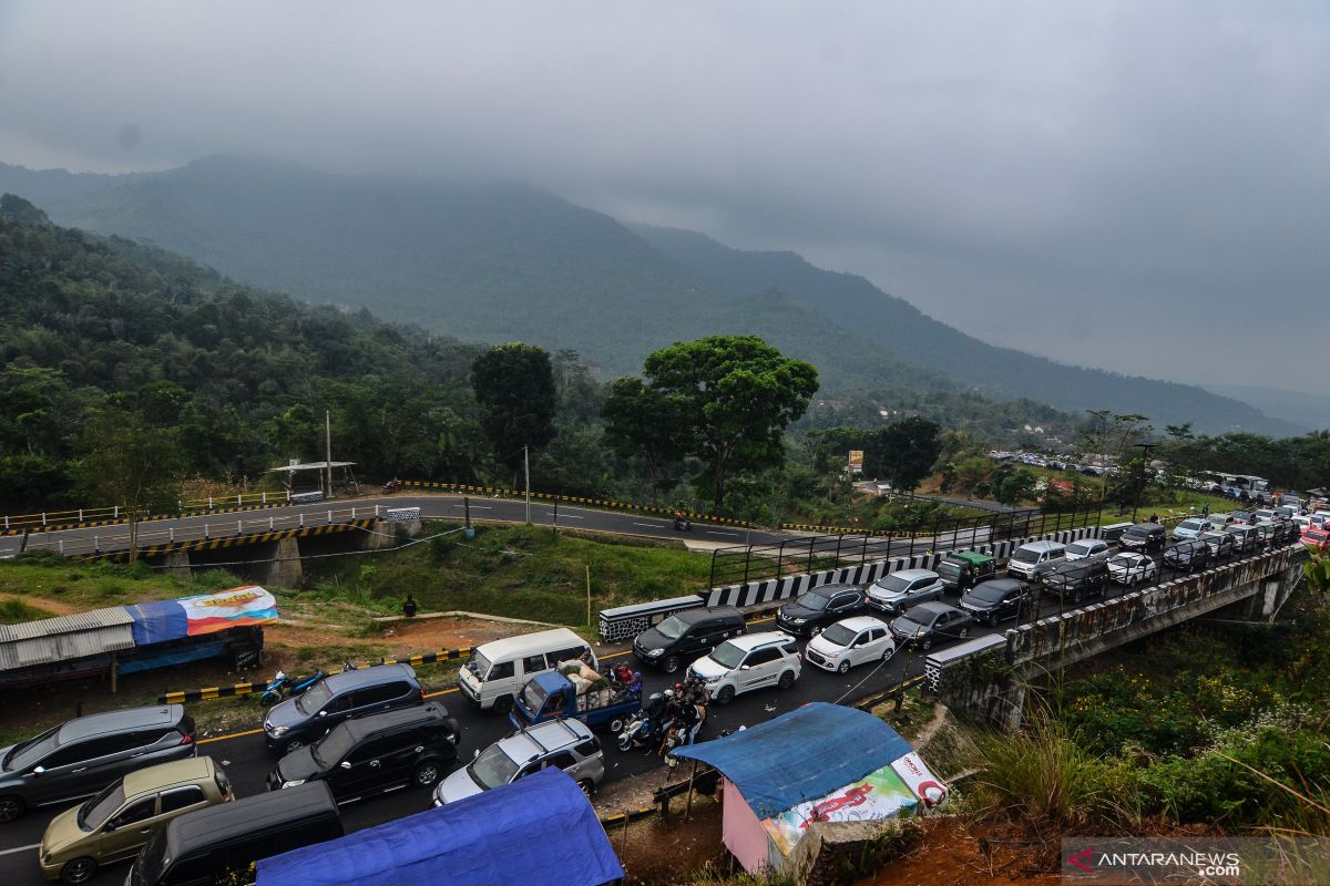 Arus balik jalur Selatan lingkar Gentong - ANTARA News