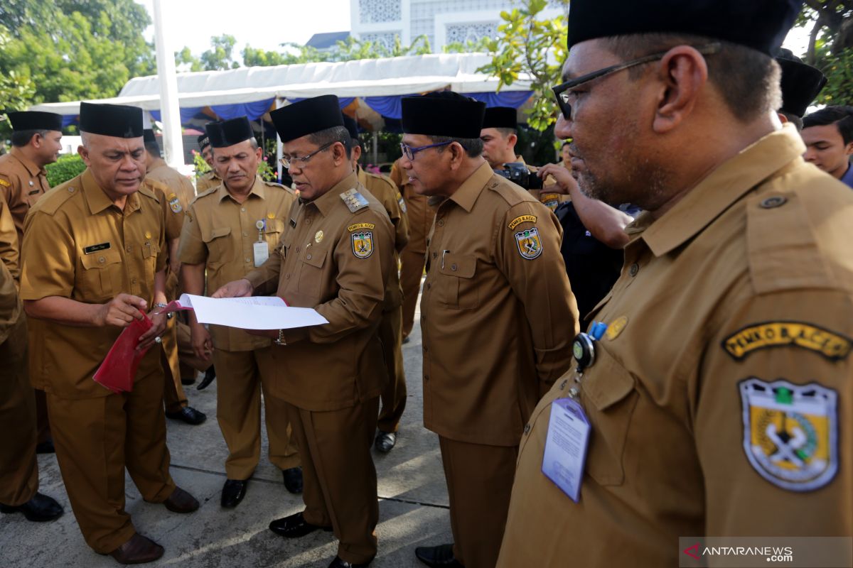 Hari pertama masuk kerja ASN - ANTARA News