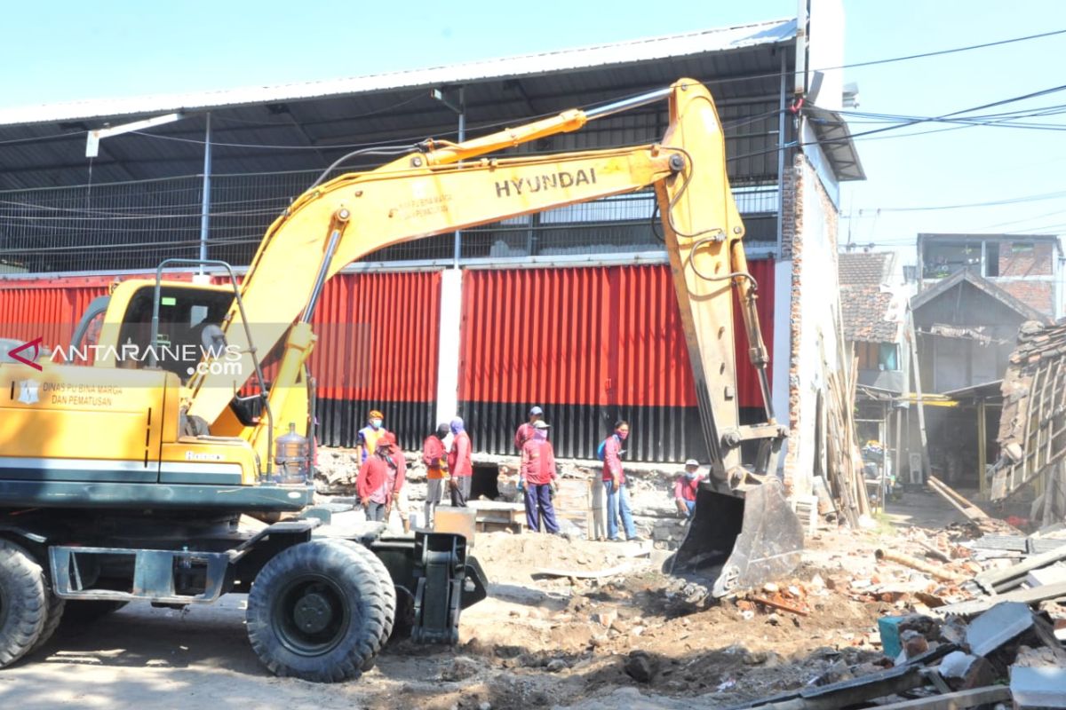 Pemkot Surabaya kebut pembangunan "frontage road" di Wonokromo - ANTARA News Jawa Timur