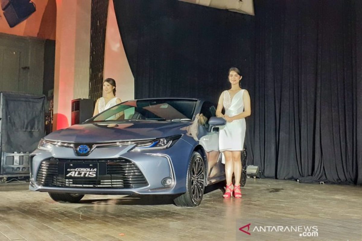Toyota Corolla generasi ke-12 masuk Indonesia, tersedia varian hybrid ...