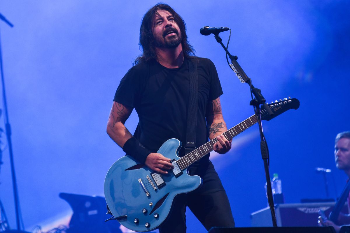 Foo Fighters rilis EP "Roswell", rayakan hari berburu alien di Area 51 ...