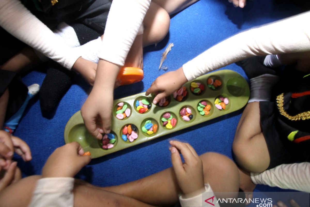 Gebyar Permainan Tradisional Anak - ANTARA News Kalimantan Selatan