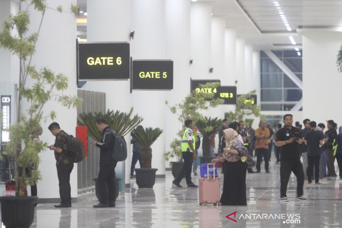 Terminal Baru Bandara Syamsudin Noor Resmi Beroperasi - ANTARA News ...