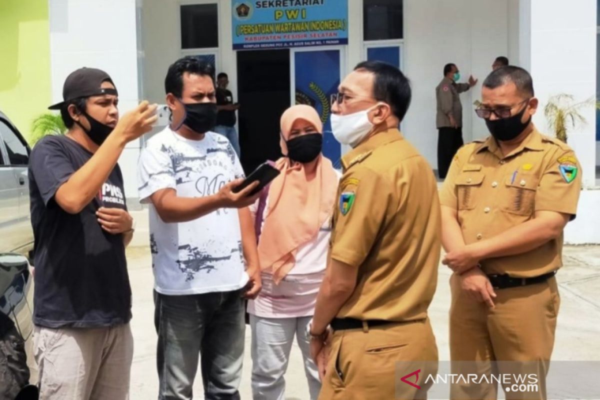 Pesisir Selatan siap jalankan skenario "new normal" atasi COVID-19 - ANTARA Sumbar