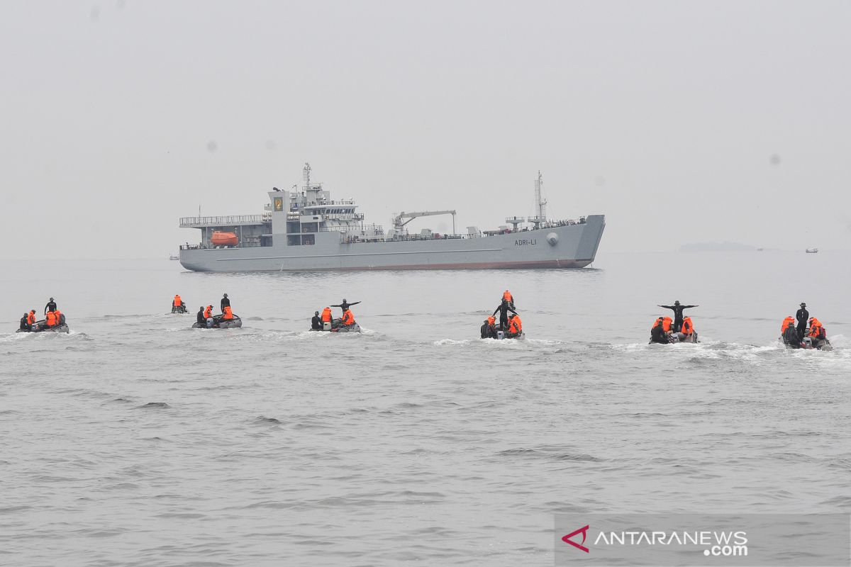 Mengenal kapal pengangkut tank Leopard milik TNI AD - ANTARA News