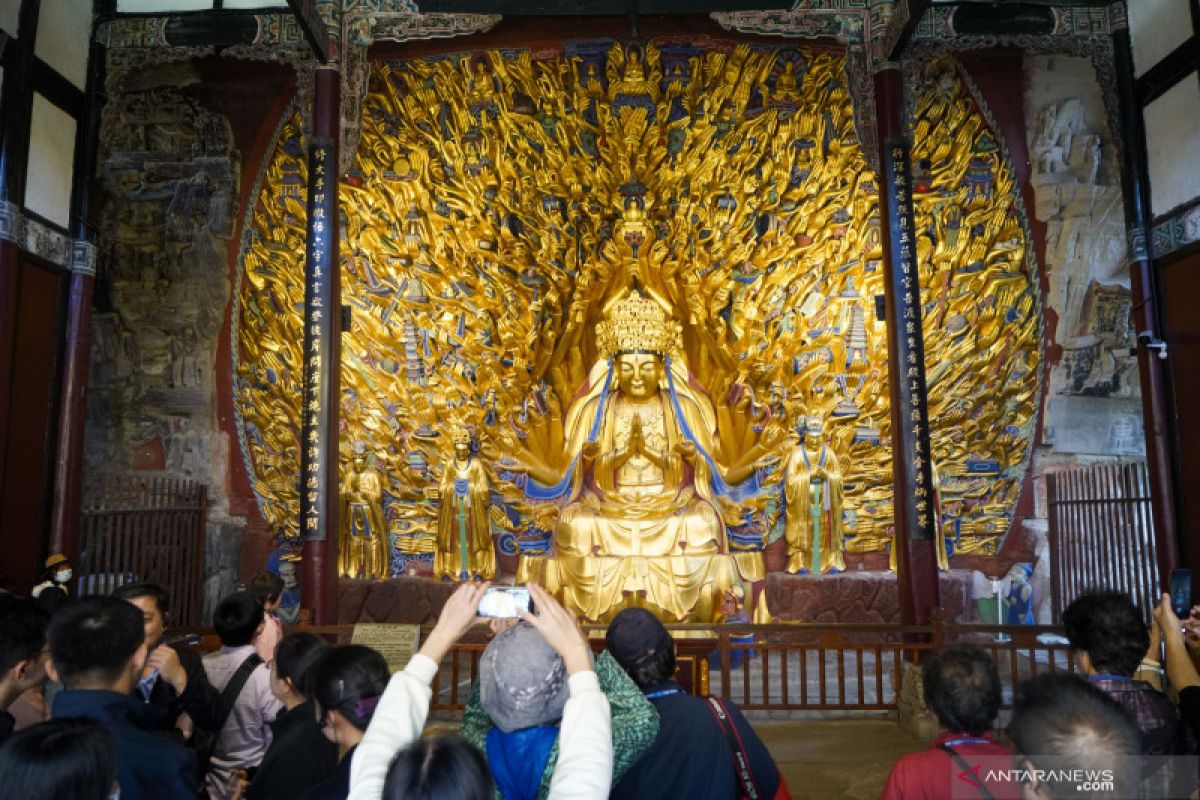 Wisata Pahatan Batu Dazu di Kota Chongqing, China - ANTARA News
