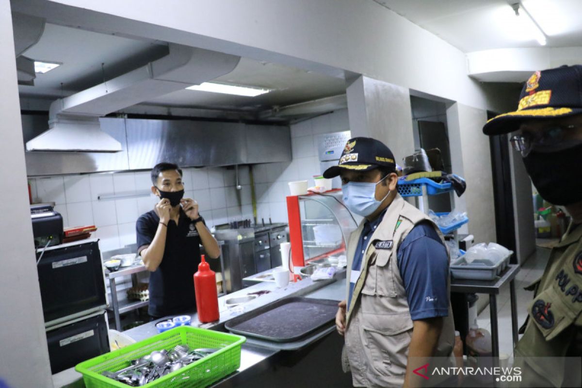 Pemkot Tangerang ingatkan wirausaha terapkan prokes COVID-19 - ANTARA News Pemkot Tangerang ingatkan wirausaha terapkan prokes COVID-19 - ANTARA News