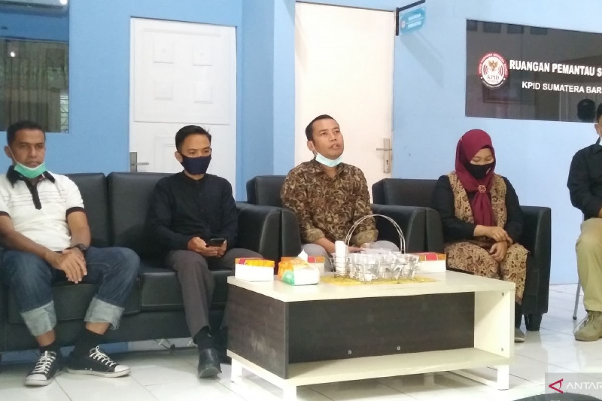 KPID Sumbar keluarkan 26 teguran tertulis sepanjang 2021 - ANTARA Sumbar